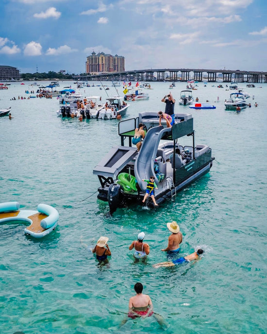 Crab Island Bachelorette Bash up to 11 passengers – Crab Island Adventures